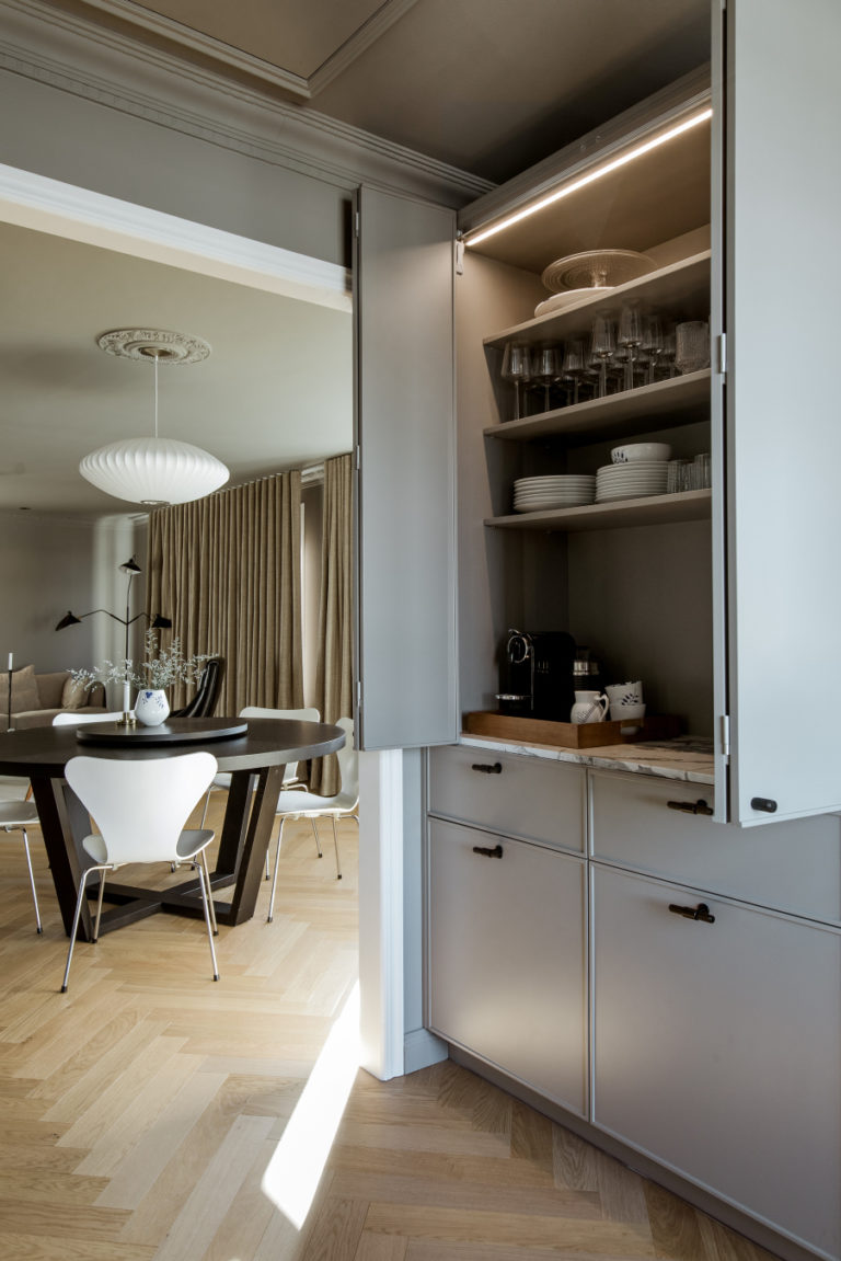 INNRÉTTINGAR – Innréttingar – sérsmíði – hönnun