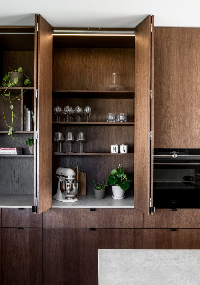 INNRÉTTINGAR – Innréttingar – sérsmíði – hönnun