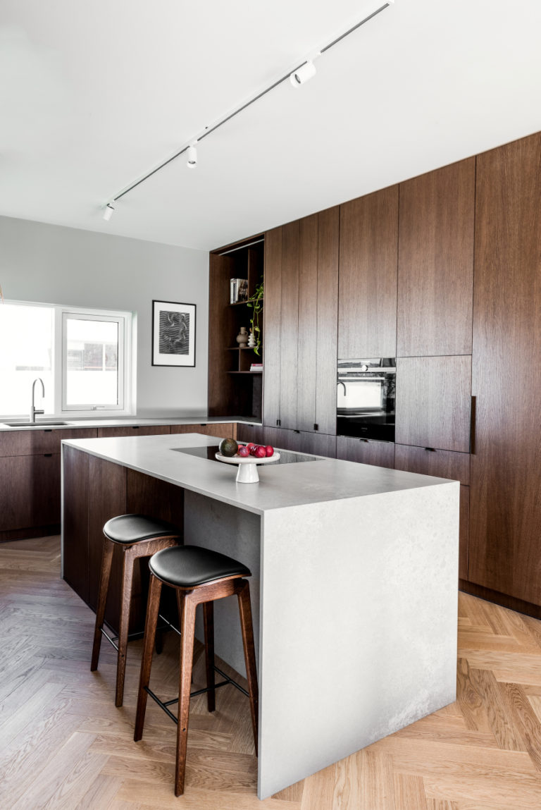 INNRÉTTINGAR – Innréttingar – sérsmíði – hönnun