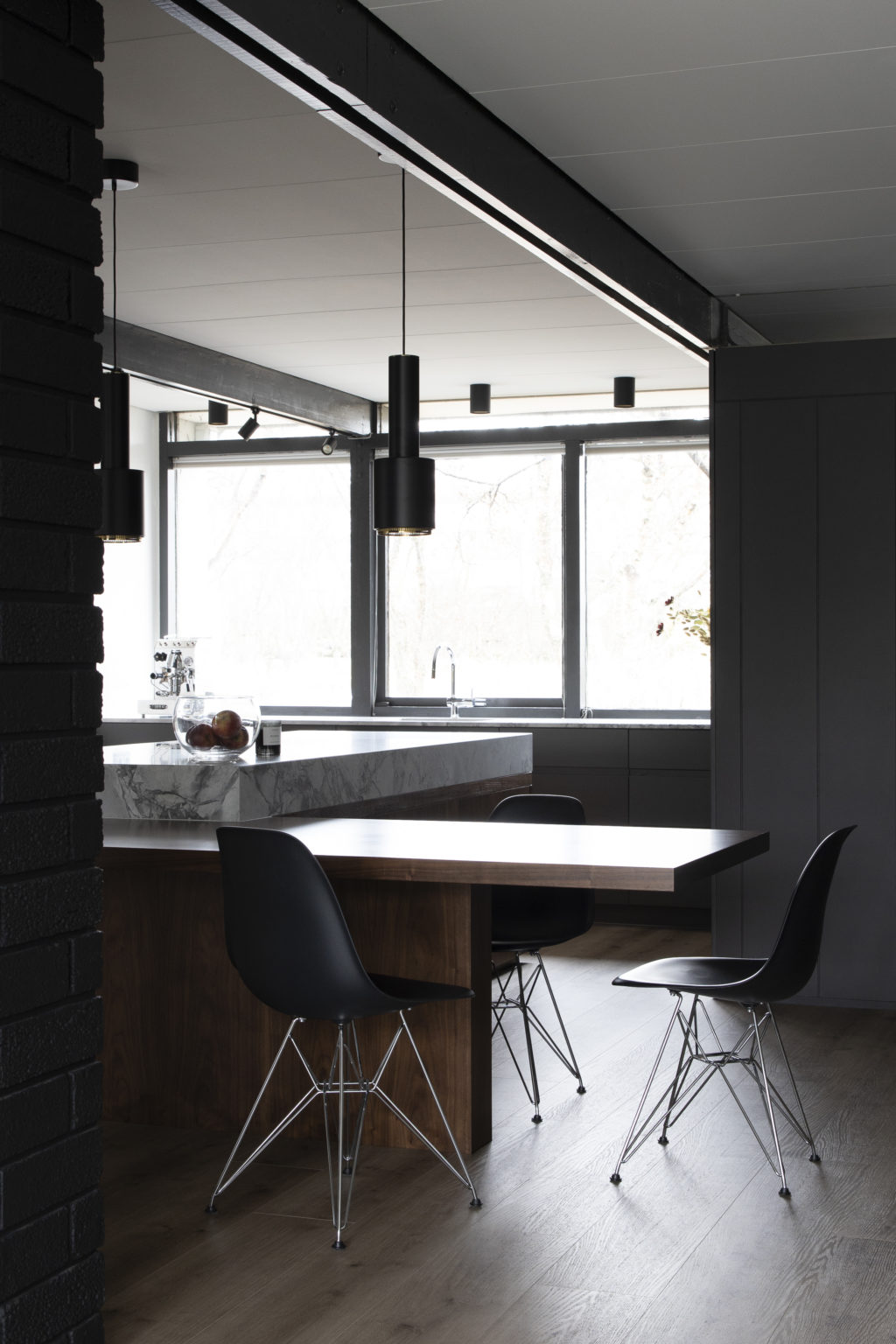 INNRÉTTINGAR – Innréttingar – sérsmíði – hönnun