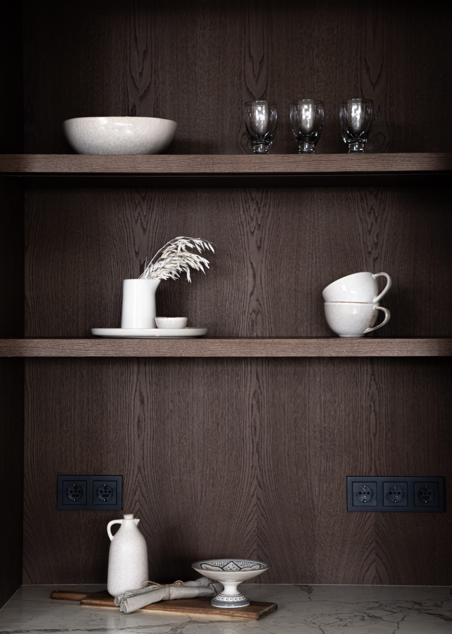 INNRÉTTINGAR – Innréttingar – sérsmíði – hönnun