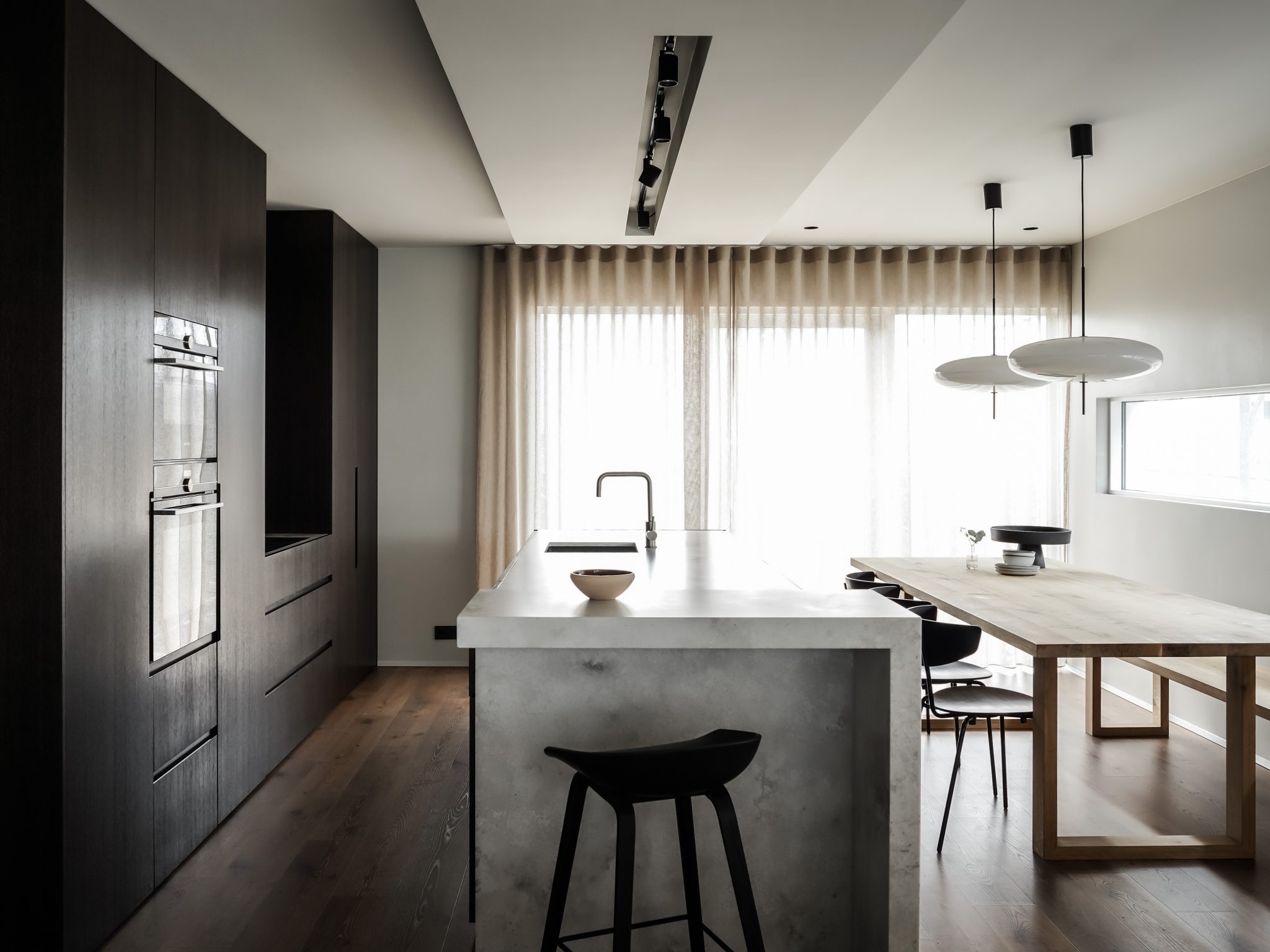 INNRÉTTINGAR – Innréttingar – sérsmíði – hönnun